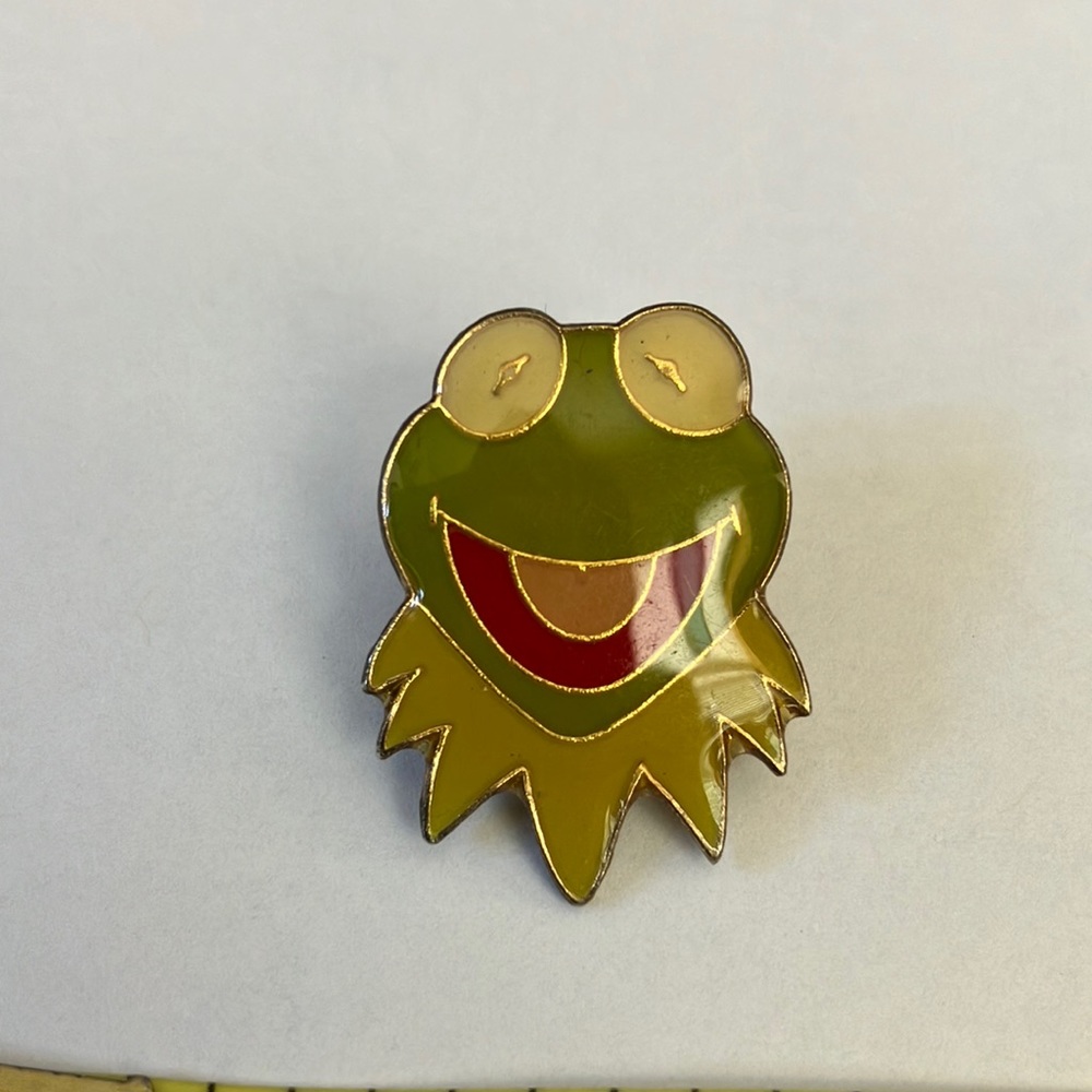 Vintage Muppets Kermit The Frog Pin - Gem